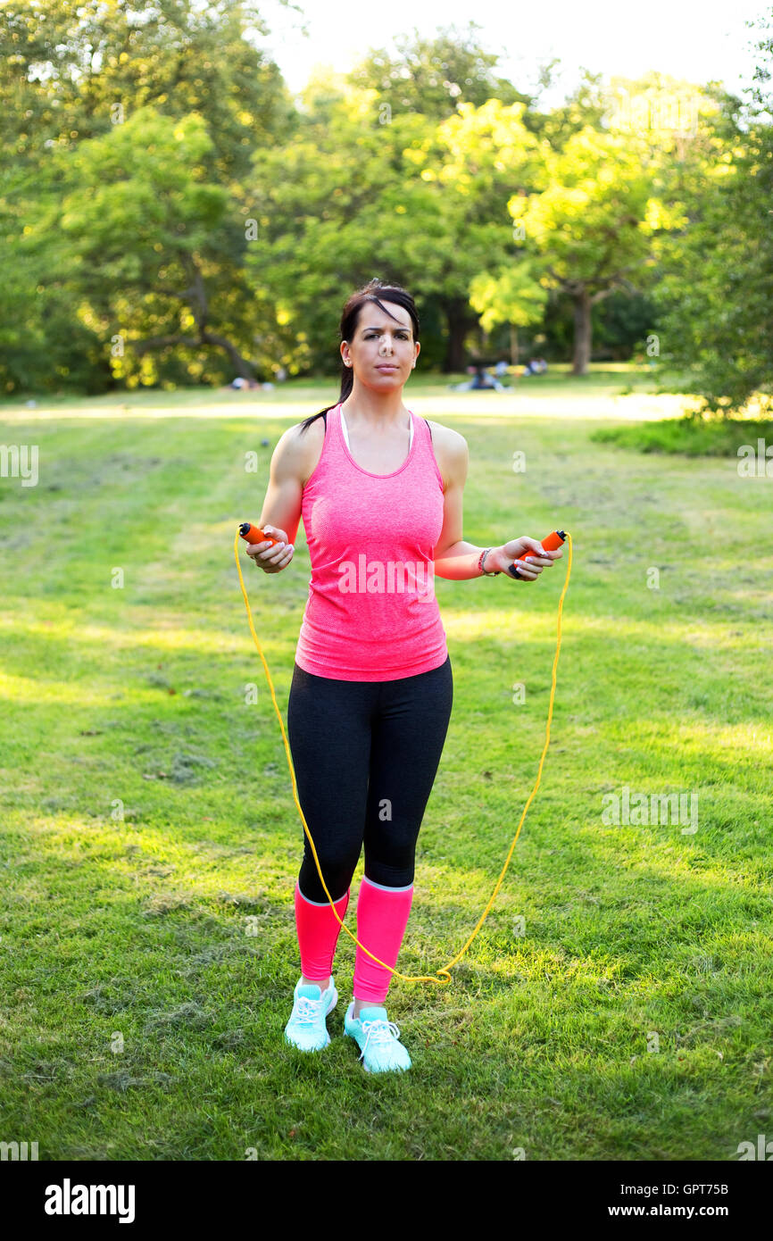 Woman skipping rope hi-res stock photography and images - Alamy