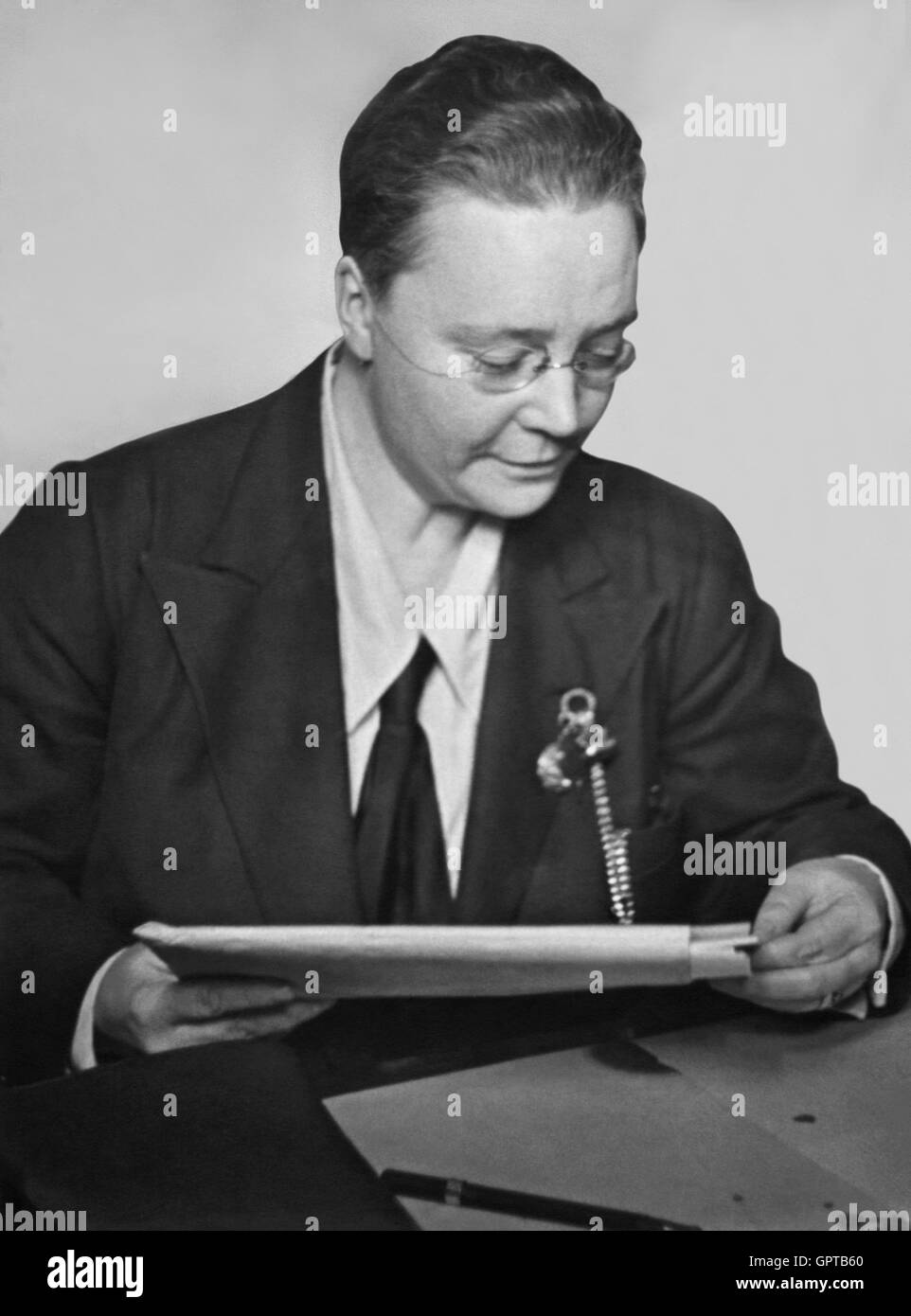 Dorothy Sayers High Resolution Stock Photography and Images - Alamy