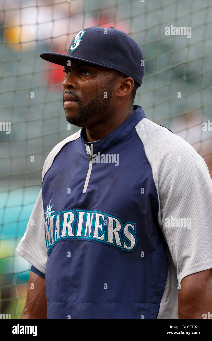April 1, 2011; Oakland, CA, USA; Seattle Mariners left fielder Milton ...
