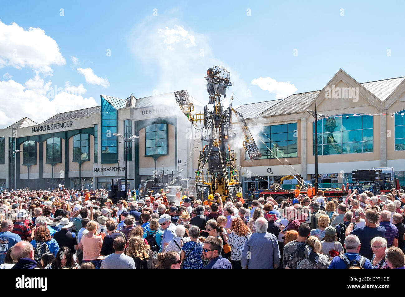 The " Man Engine " a 10 metre high mechanical puppet in Turo, Cornwall ...
