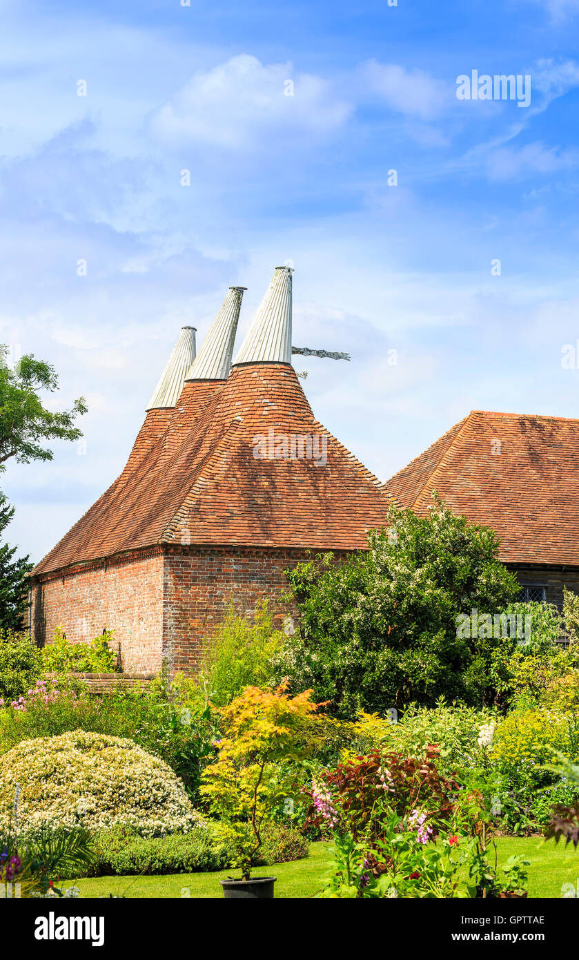Great Dixter Garden High Resolution Stock Photography and Images - Alamy