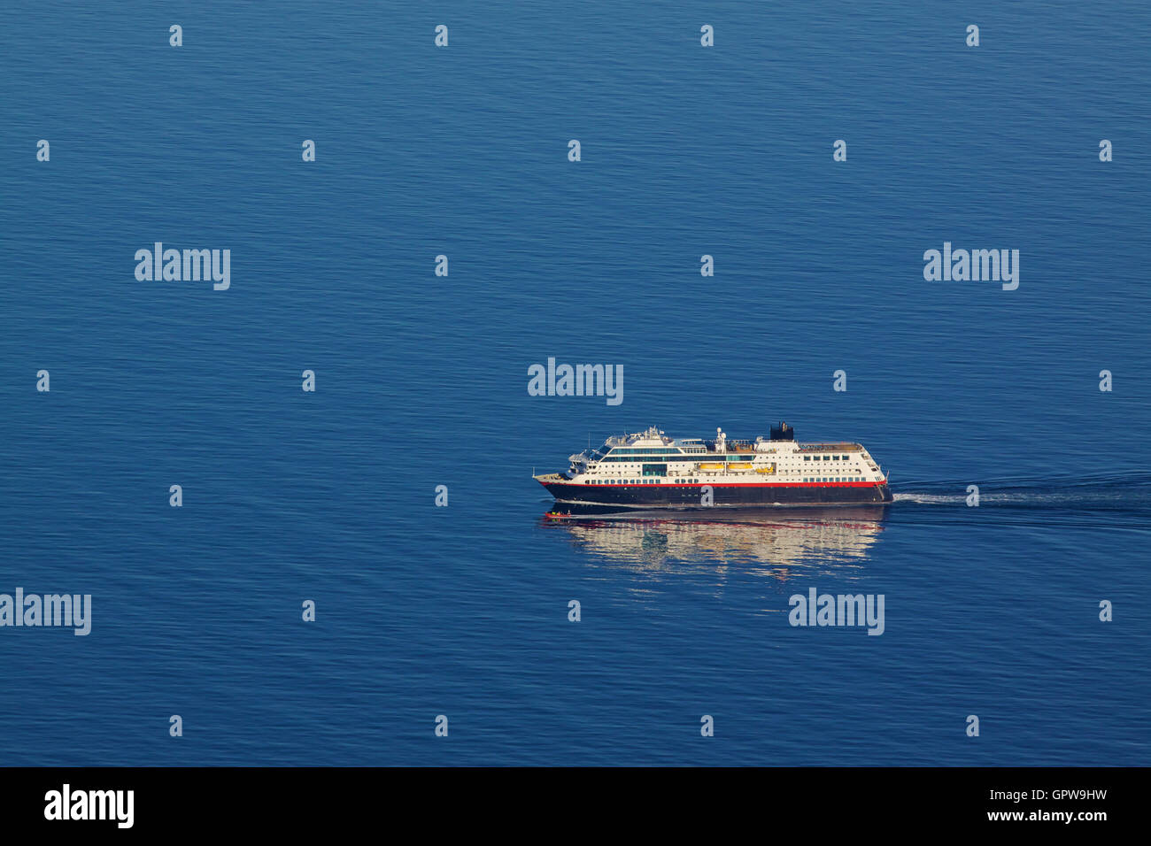 Aerial view sailing ship in hi-res stock photography and images - Alamy