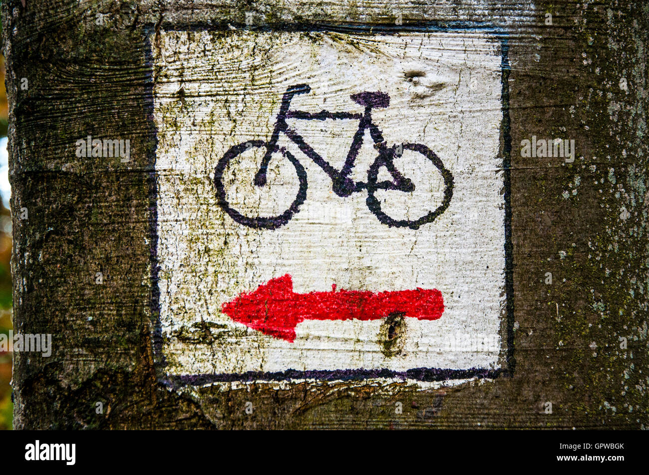 Pathway sign hi-res stock photography and images - Alamy