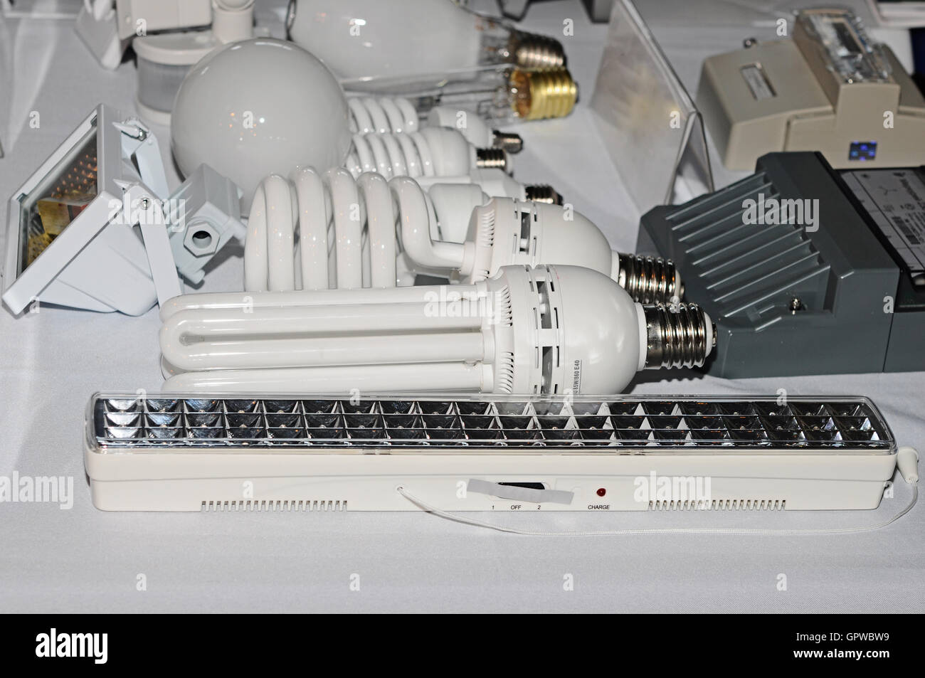 Light bulb collection hi-res stock photography and images - Alamy