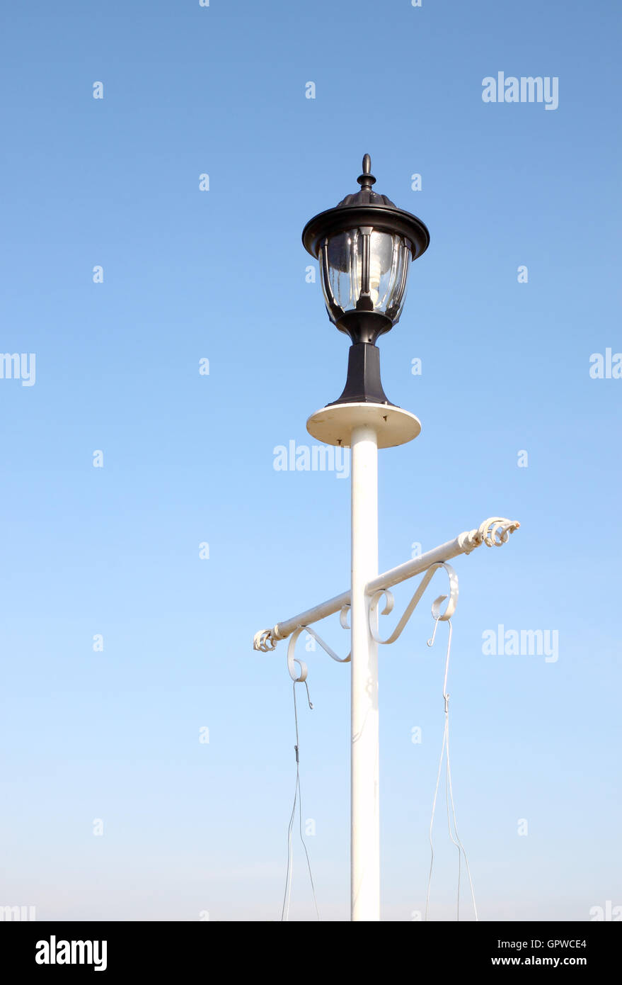 British english lamppost post victorian style hi-res stock photography ...