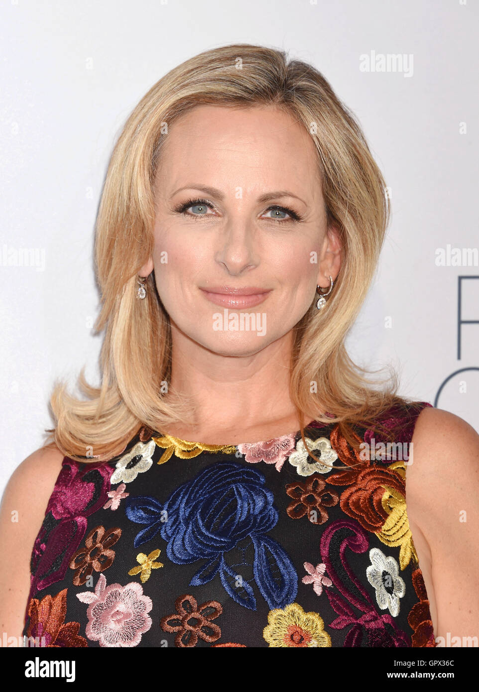 Marlee Matlin Signing