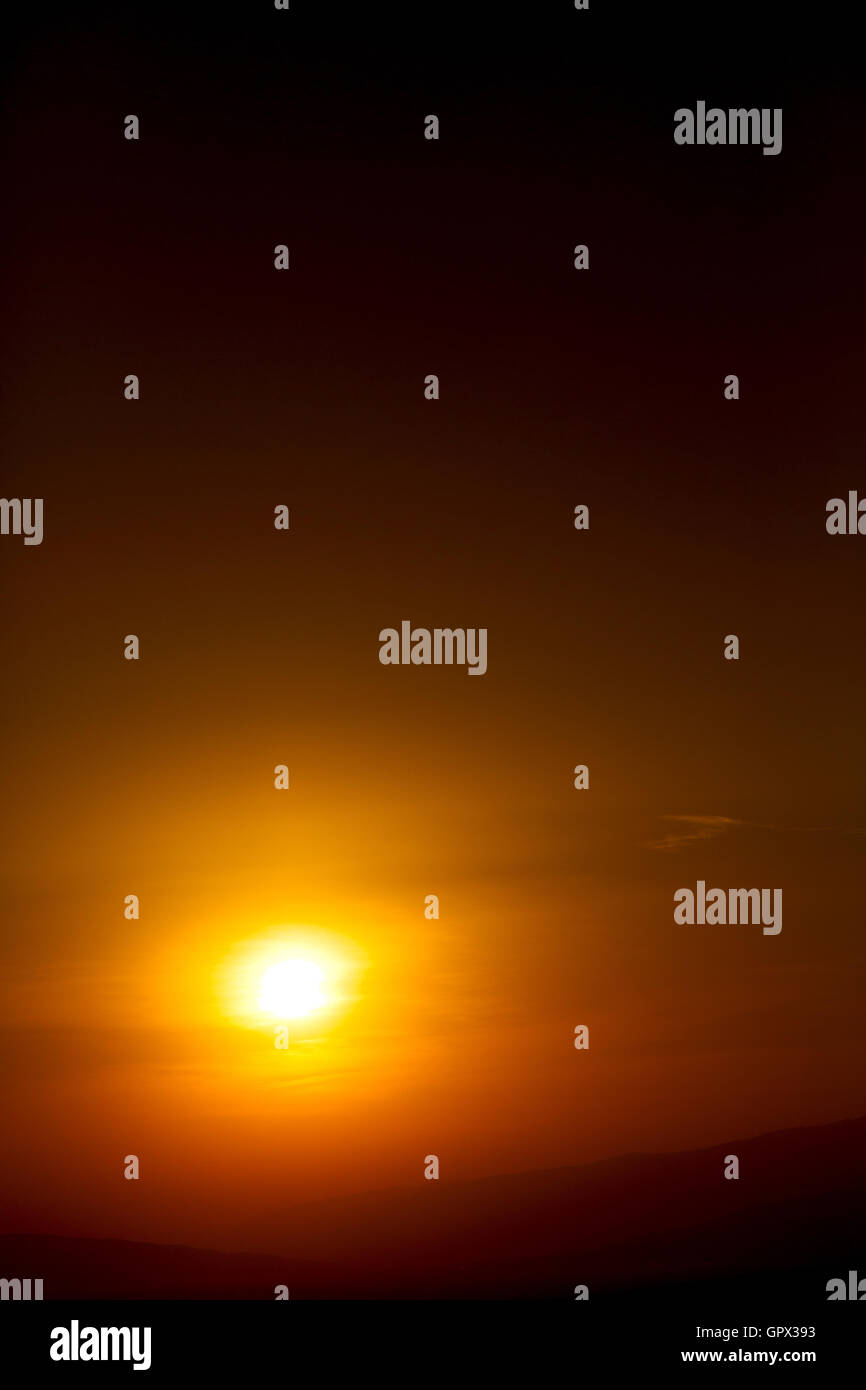 Blurred sun falling down hi-res stock photography and images - Alamy