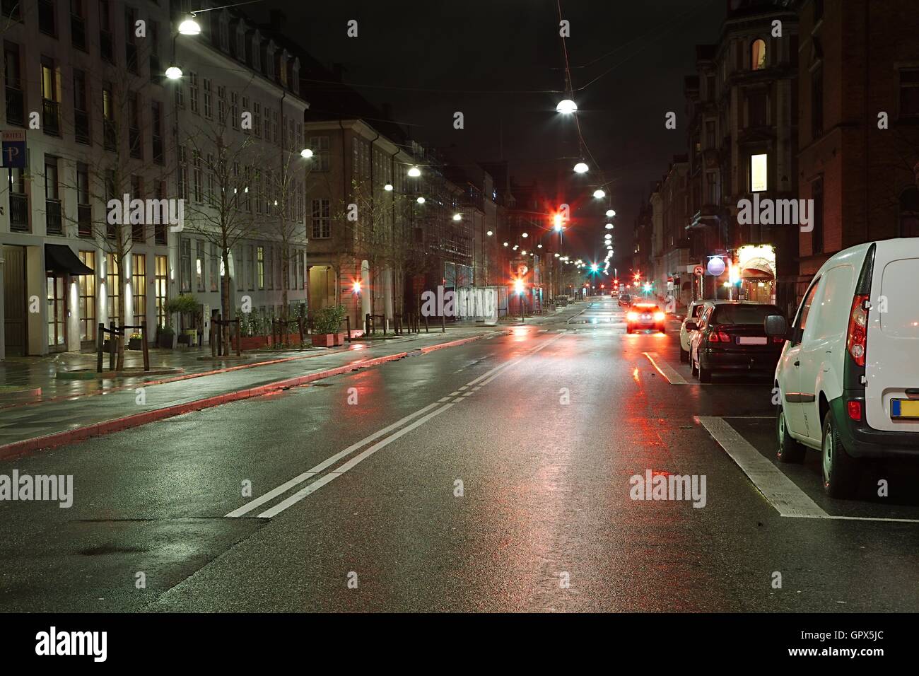 Urban street at night Stock Photo - Alamy