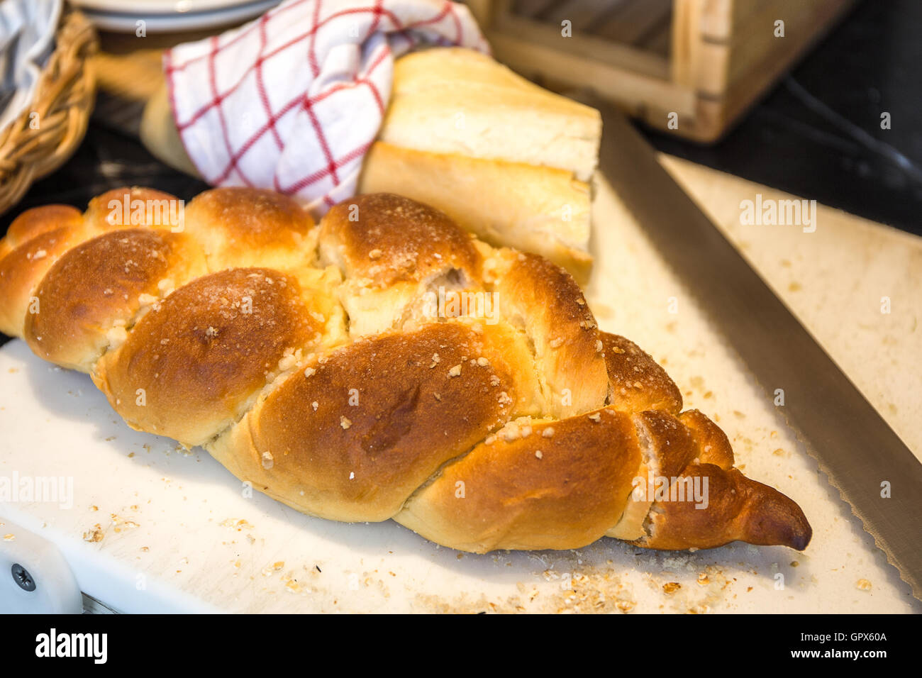 Traditional bread loaf hi-res stock photography and images - Alamy