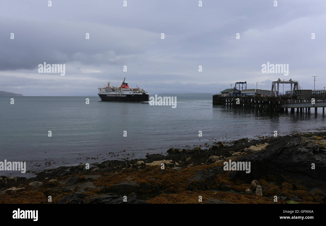 Craignure pier craignure isle mull hi-res stock photography and images ...