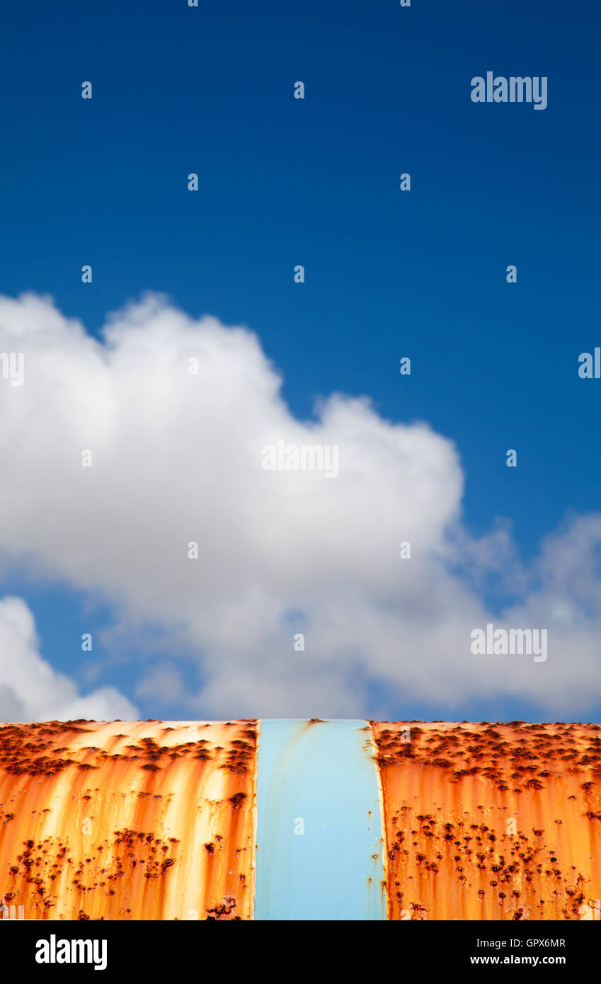 Rusted Cylinder Tank Stock Photo - Alamy