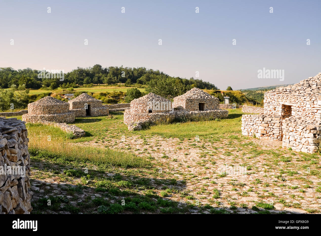 reconstruction village Paleolithic in Abruzzo (Italy Stock Photo - Alamy