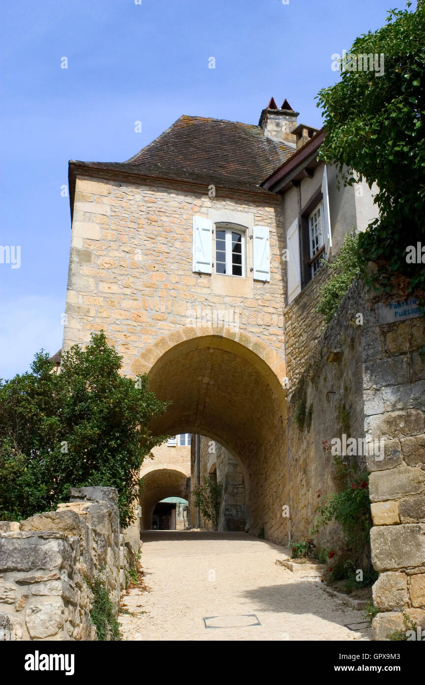 an alley of the medieval village of Castelnaud in the French Dordogne ...