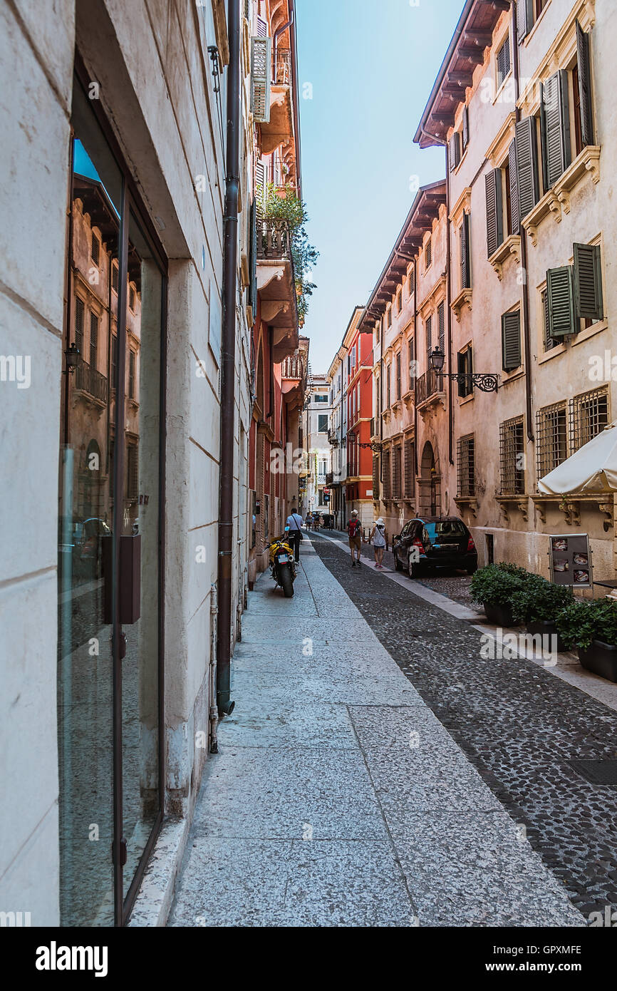 the ancient are narrow street in Italy Stock Photo - Alamy