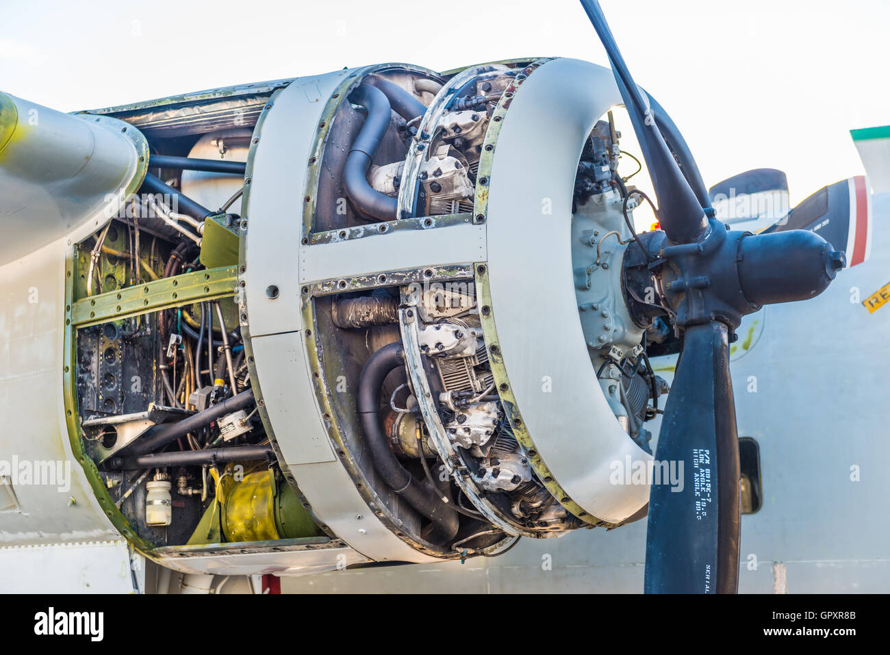 Engines of war hi-res stock photography and images - Alamy