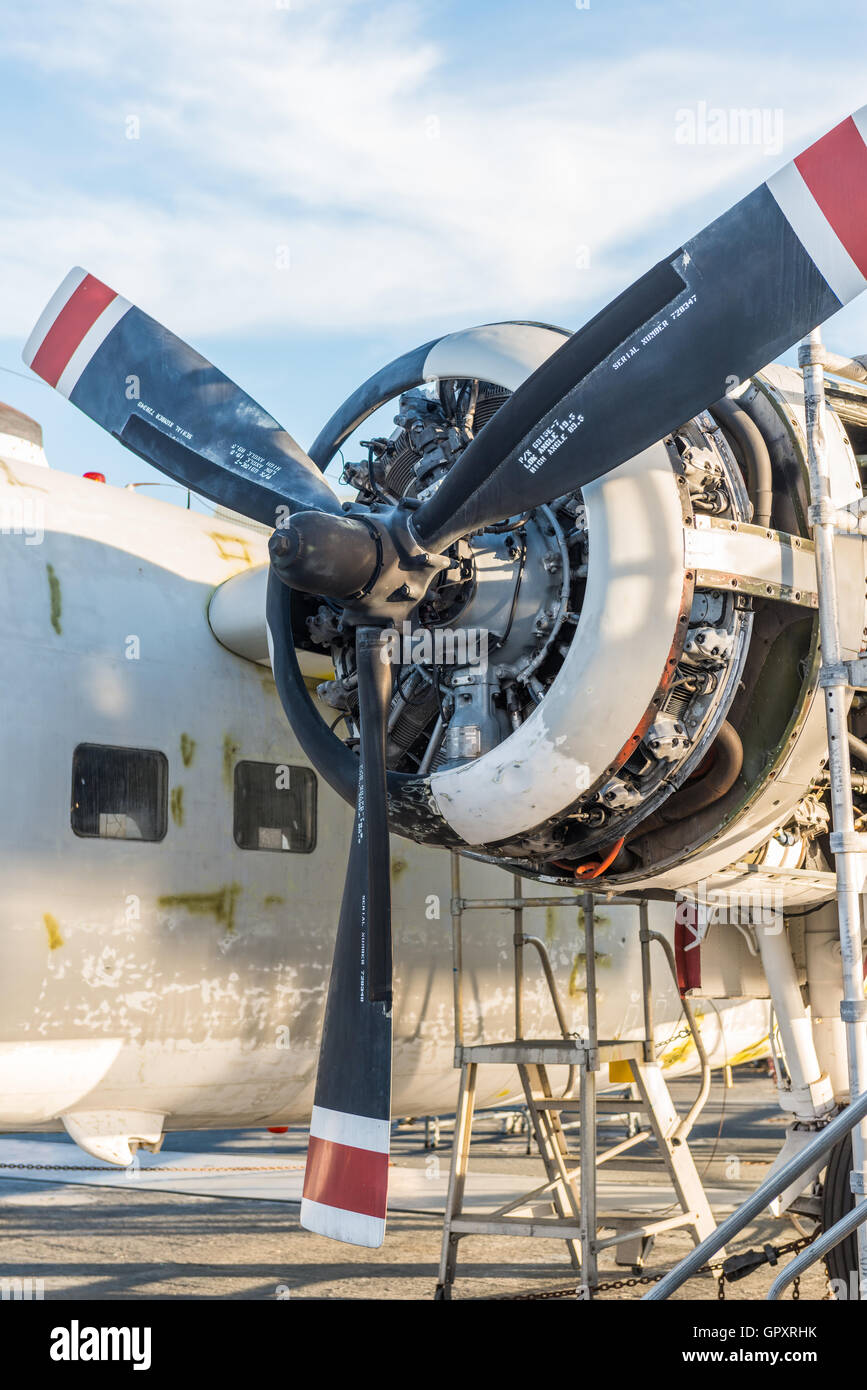 Fixed thrust engine hi-res stock photography and images - Alamy