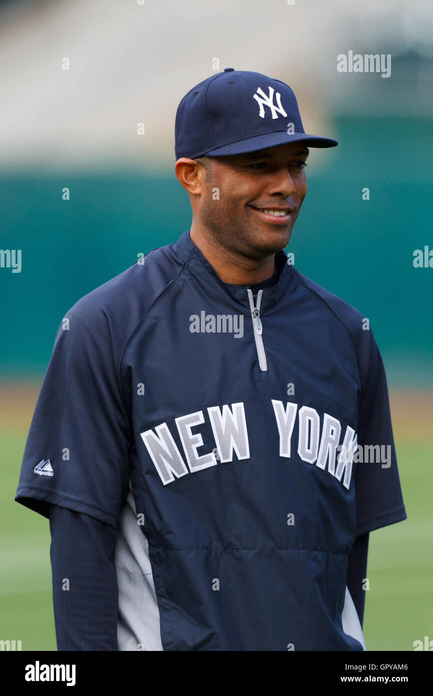 New york yankees relief pitcher hi-res stock photography and images - Alamy