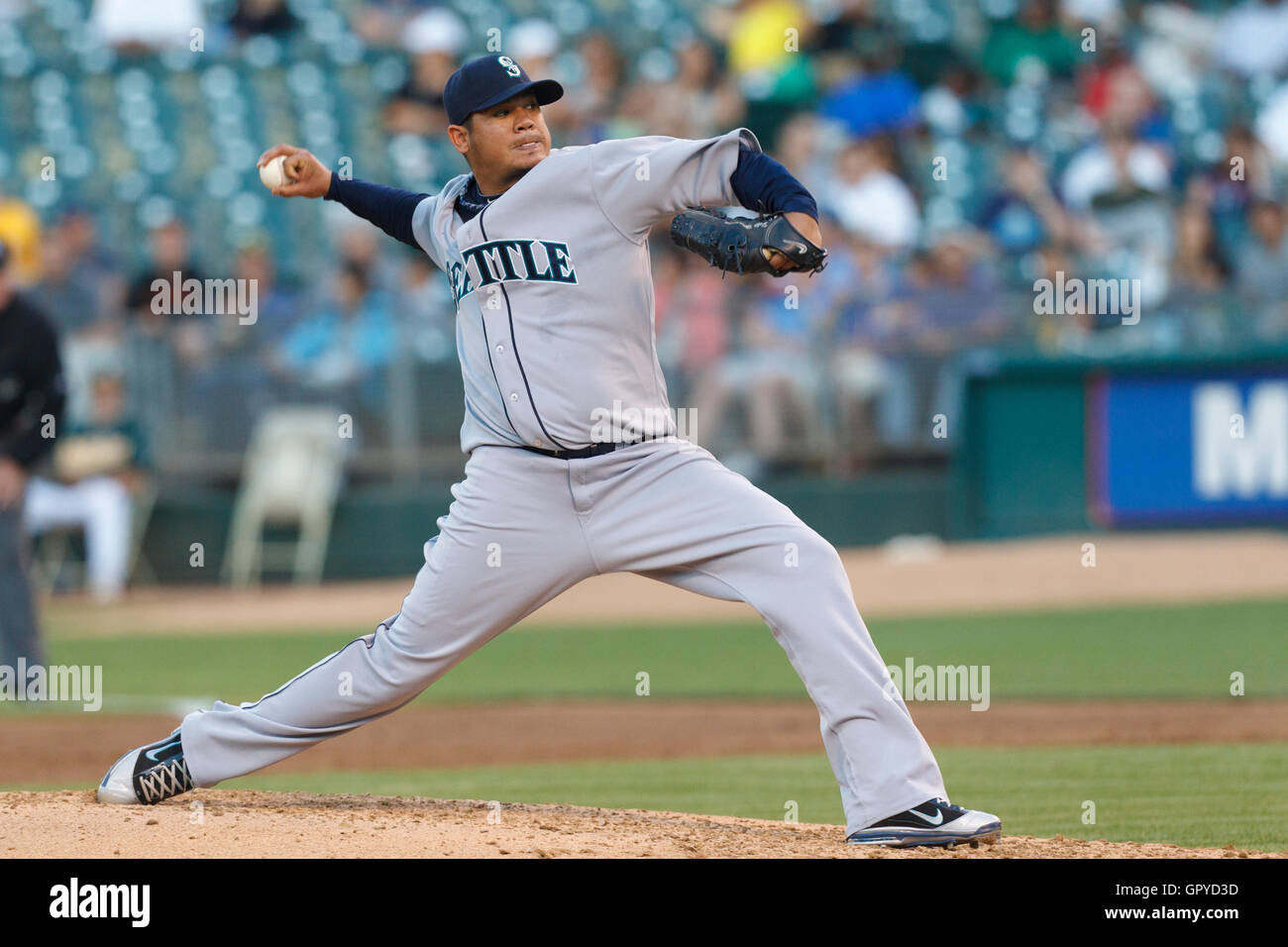 July 5, 2011; Oakland, CA, USA; Seattle Mariners starting pitcher Felix ...