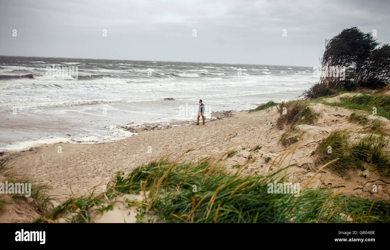 Sad beach hi-res stock photography and images - Alamy