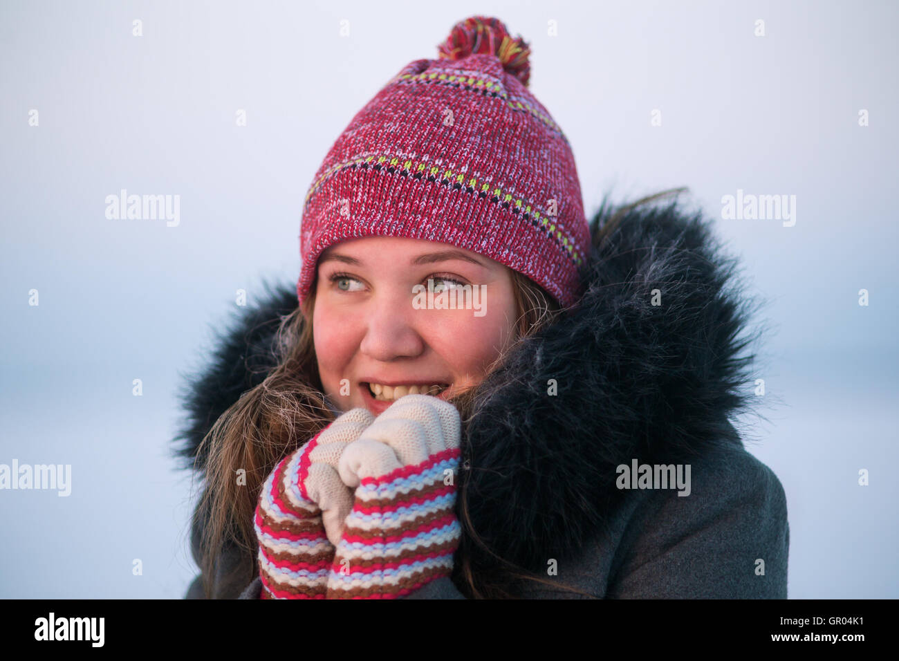 Heat hands hi-res stock photography and images - Alamy