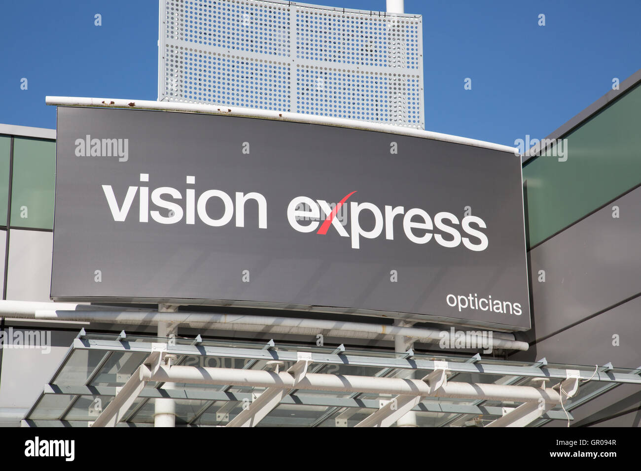Vision Express signage Stock Photo - Alamy