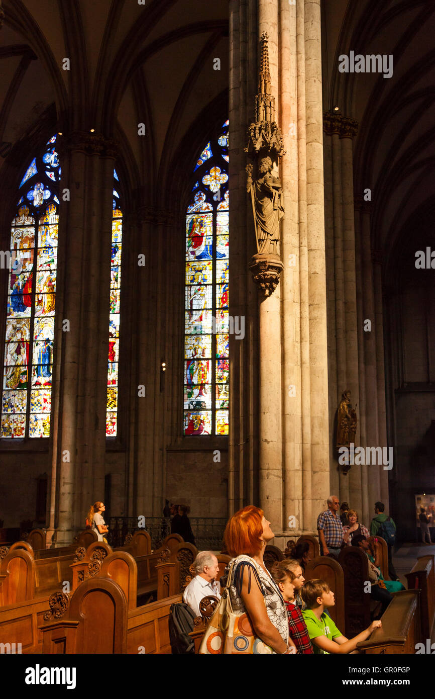 Köln dom innen hi-res stock photography and images - Alamy