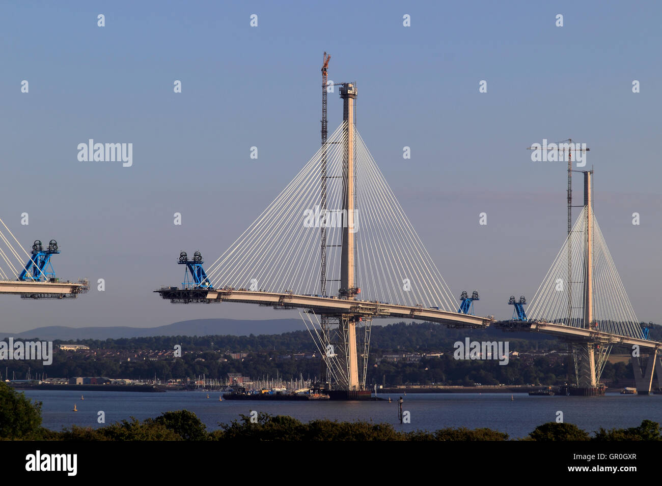 New Forth Bridge, Queensferry Crossing under construction, taken from ...