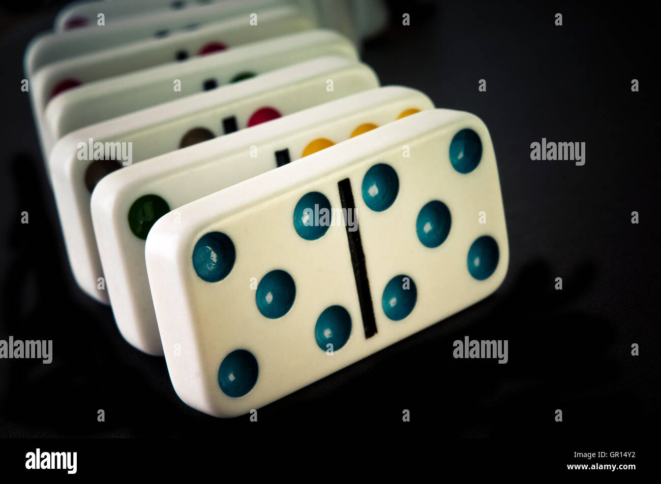Row domino tiles hi-res stock photography and images - Alamy
