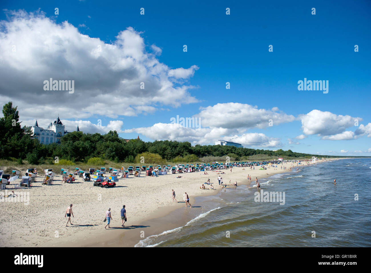 Zinnowitz beach zinnowitz seaside resort hi-res stock photography and ...