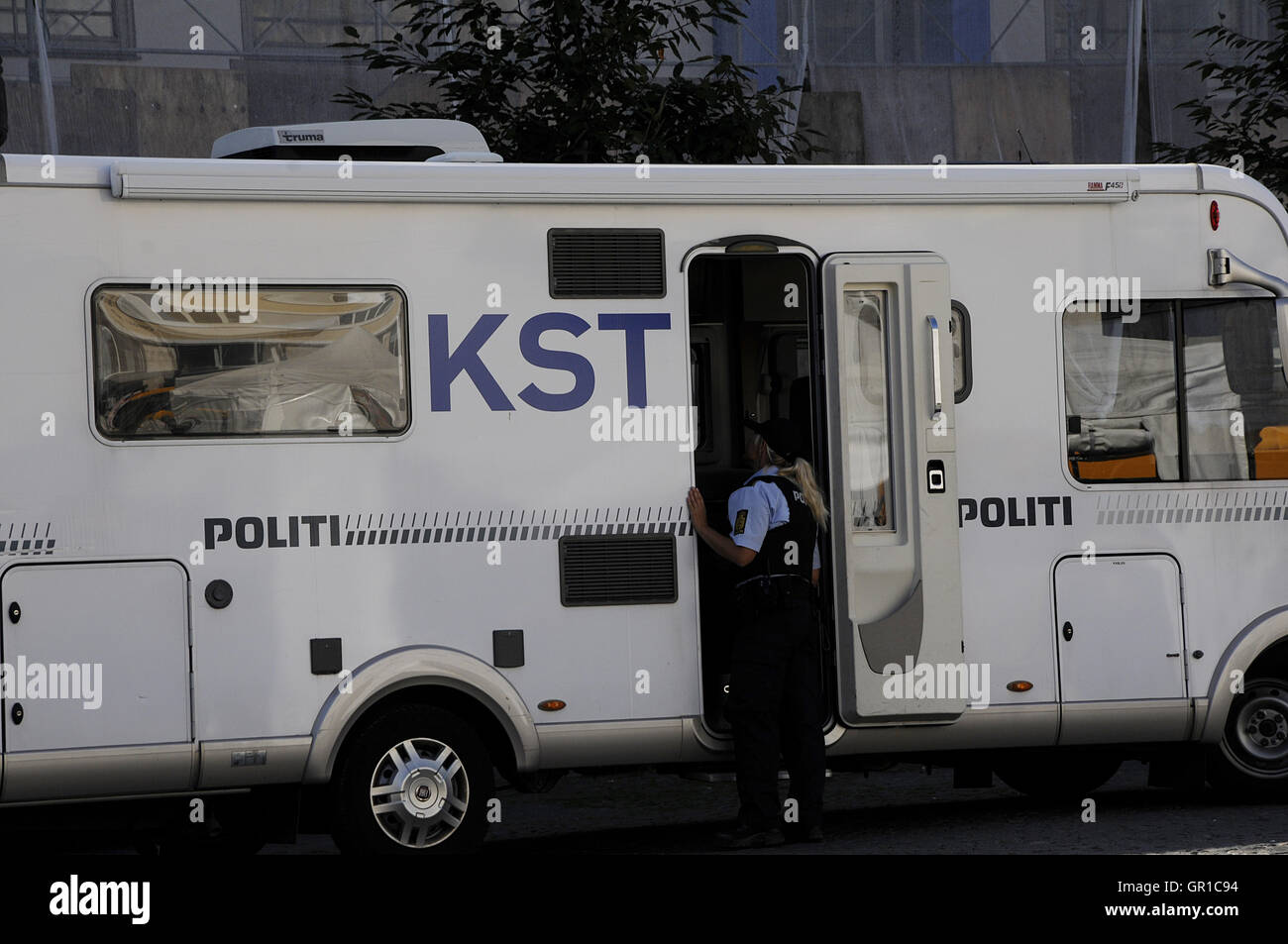 Politi van hi-res stock photography and images - Alamy