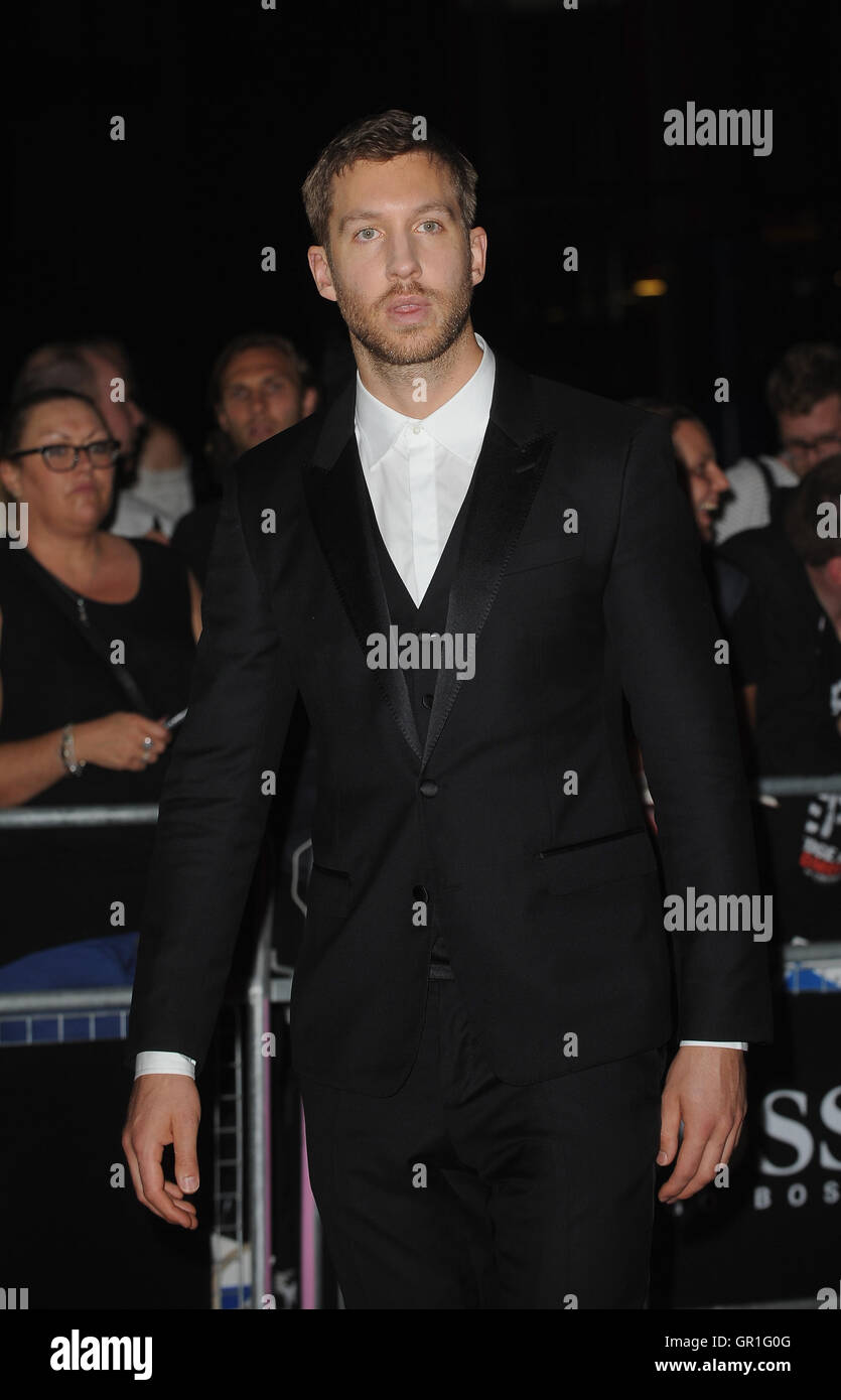 Calvin harris 2016 hi-res stock photography and images - Alamy