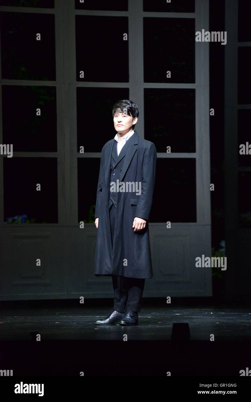 Su ying hi-res stock photography and images - Alamy