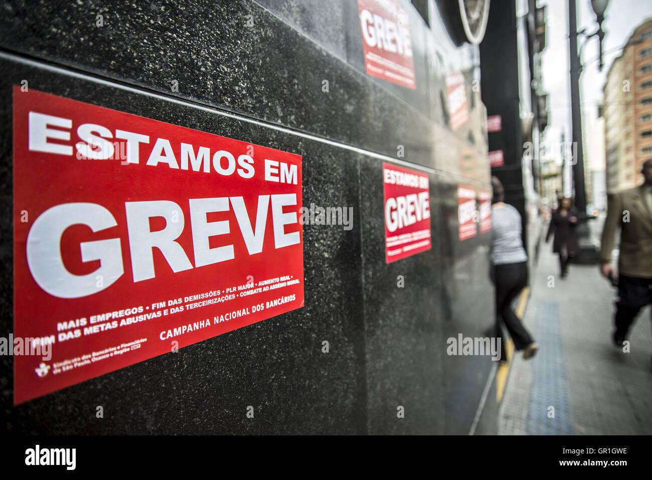 Central bank data hi-res stock photography and images - Alamy