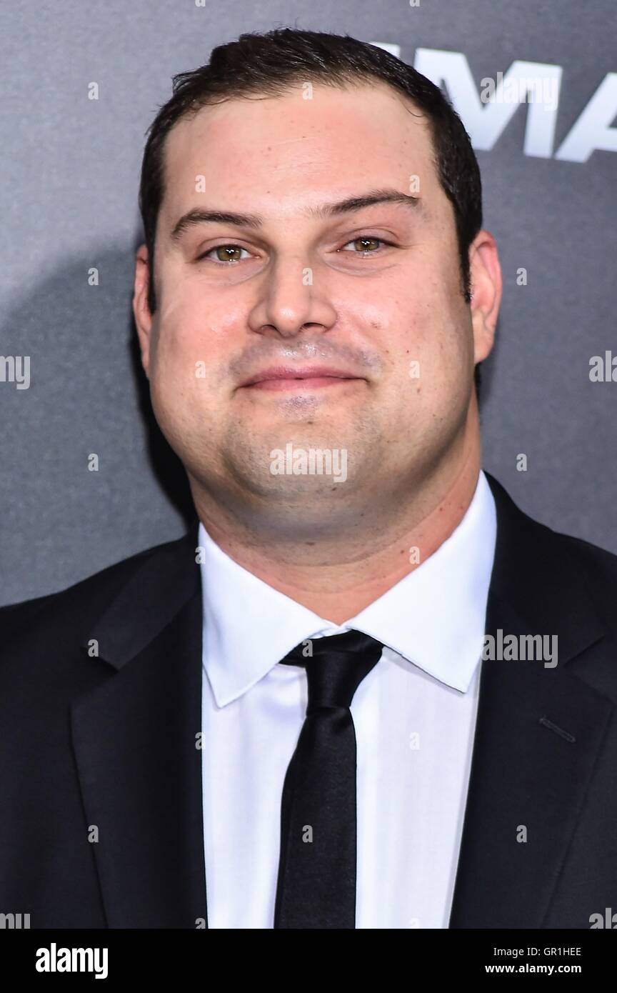 Max adler sully premiere premiere hi-res stock photography and images ...