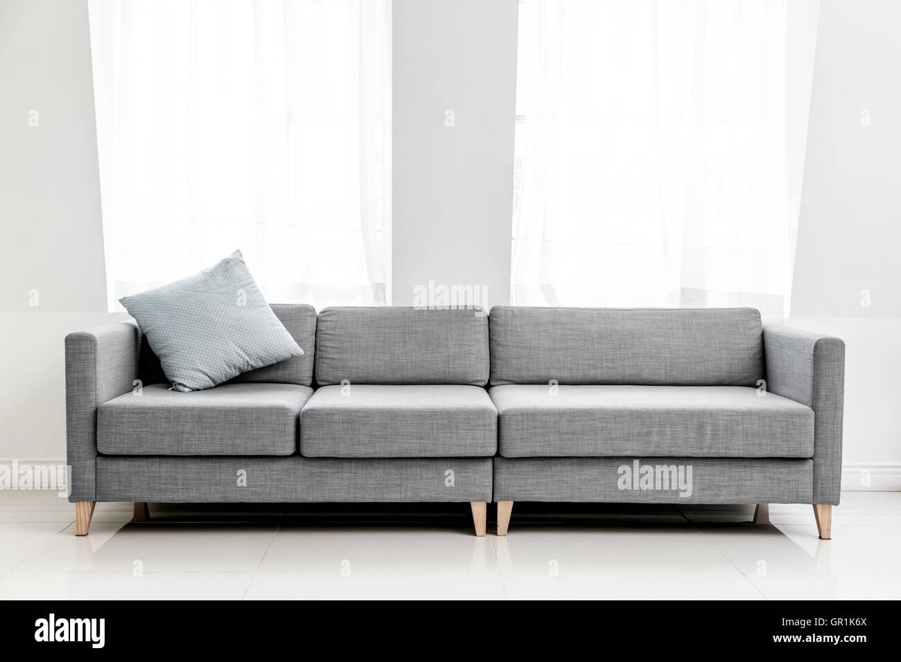 Sofa and windows hi-res stock photography and images - Alamy