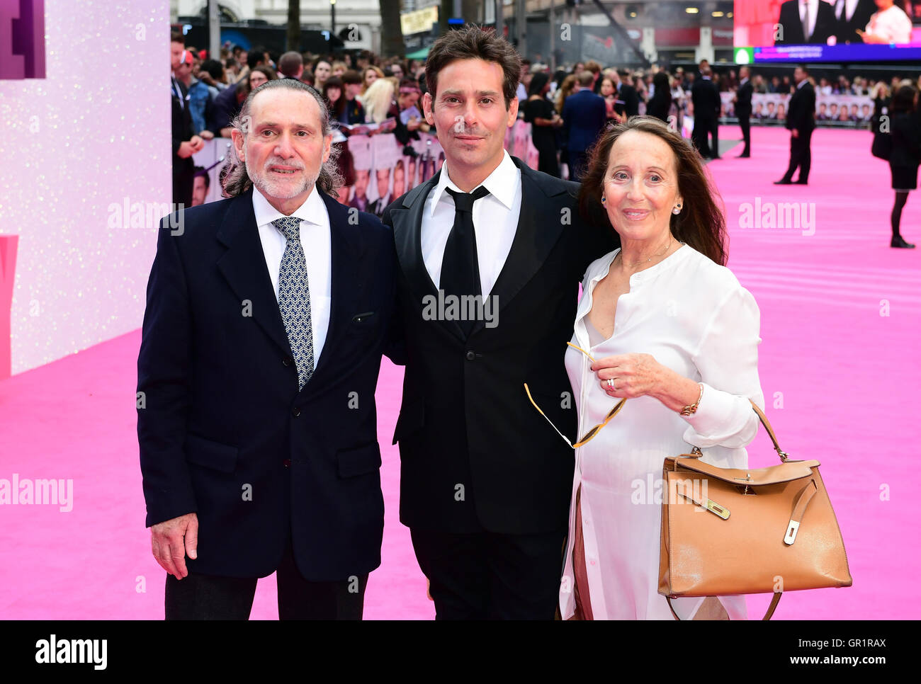 James callis bridget jones hi-res stock photography and images - Alamy