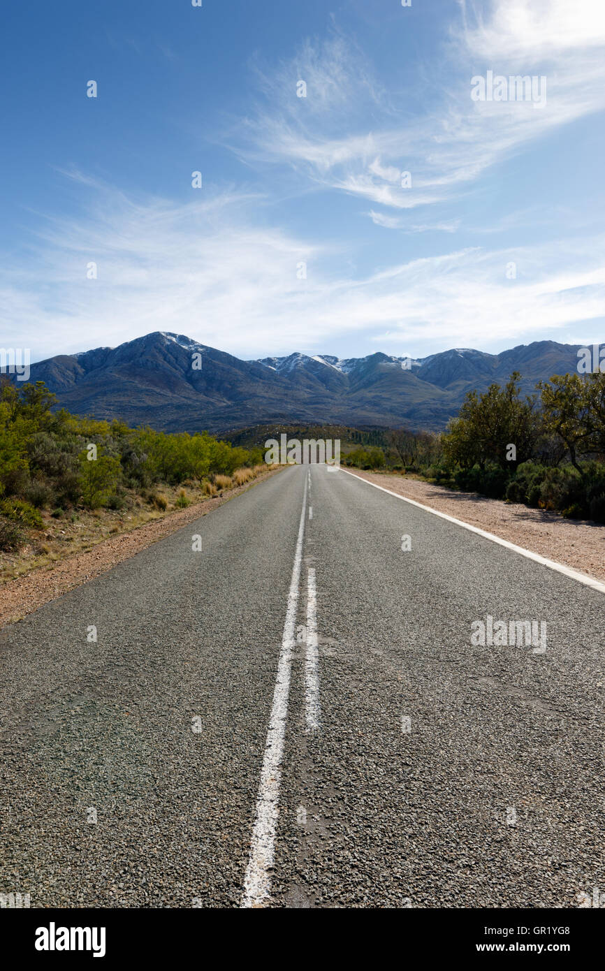 The road - The Swartberg mountains are a mountain range in the Western ...