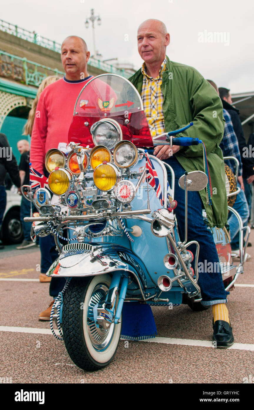 Mod scooter hi-res stock photography and images - Alamy