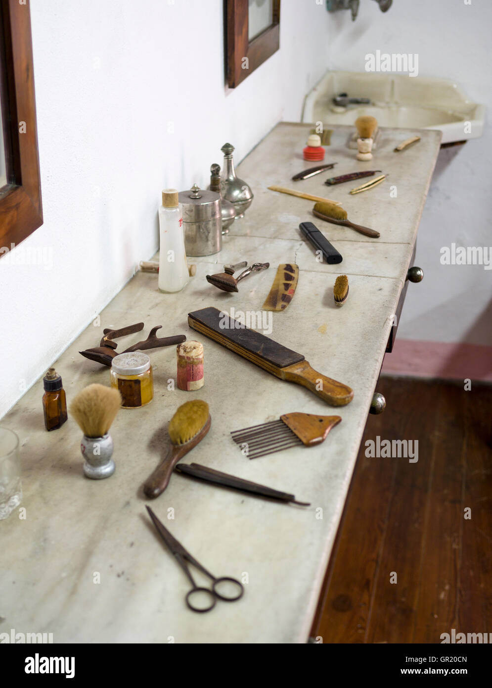 Antique tools display hi-res stock photography and images - Alamy