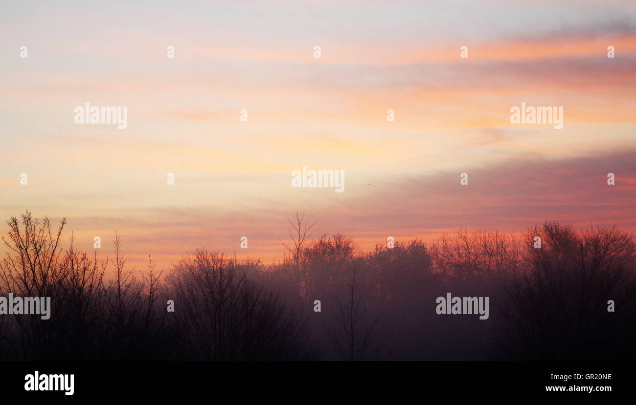 dusky evening sunset skyline Stock Photo - Alamy