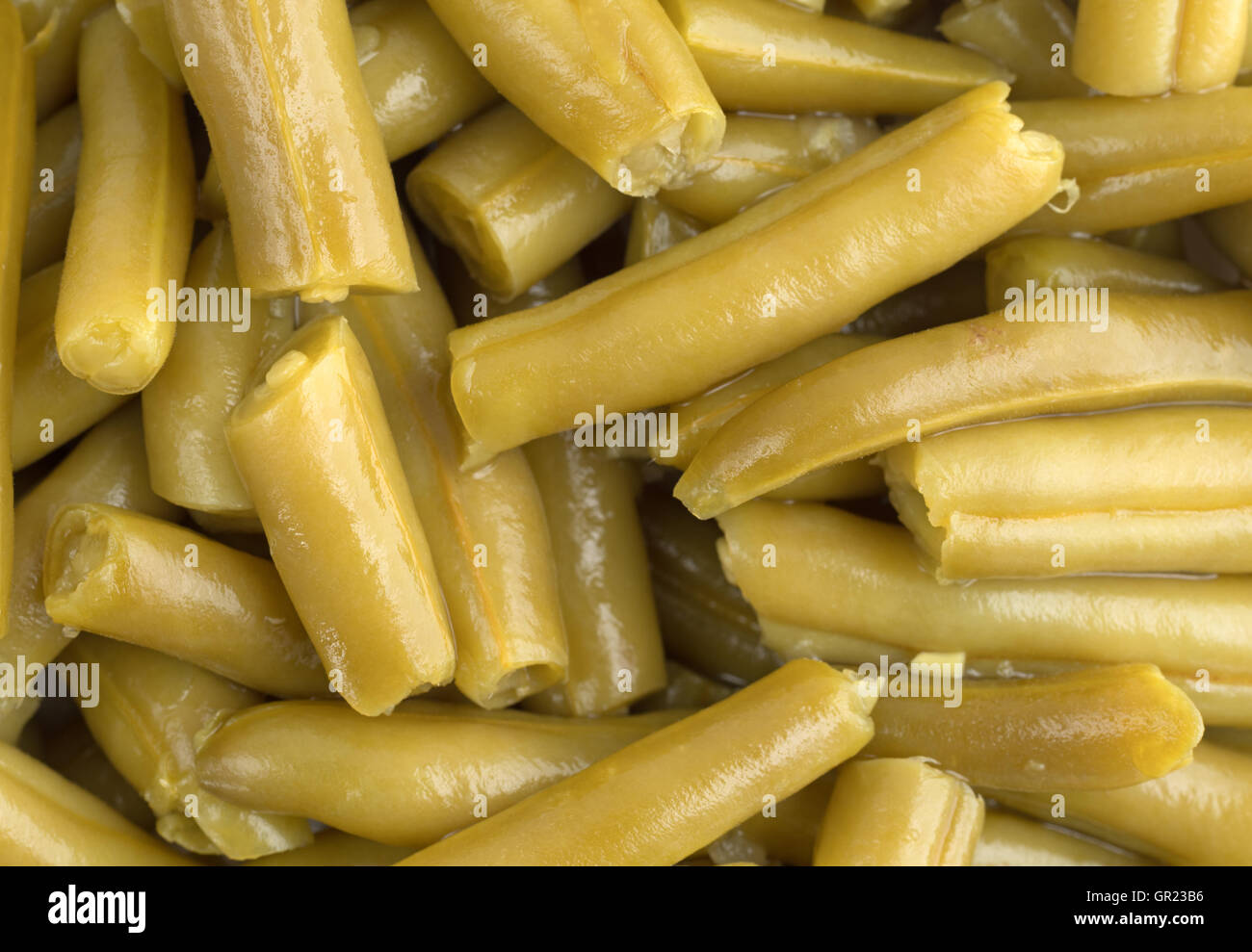A very close view of organic cut green beans Stock Photo - Alamy