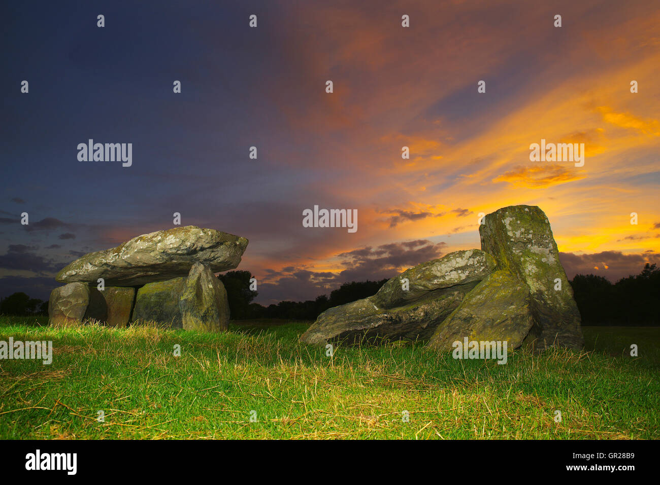 Presaddfed Burial Chamber, Anglesey, North Wales Stock Photo - Alamy