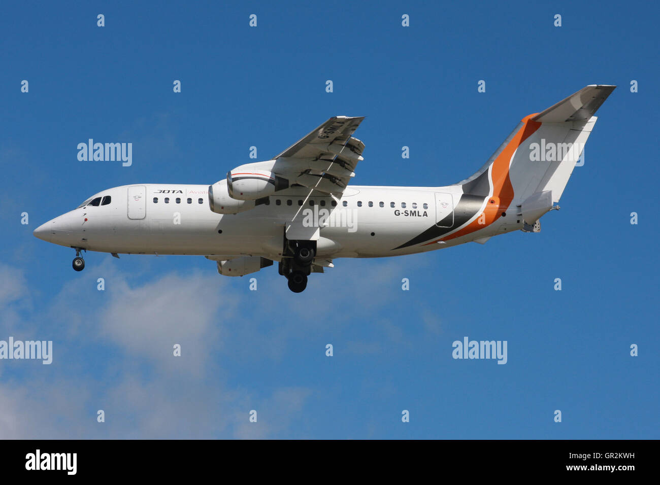 Bae 146 Aircraft High Resolution Stock Photography and Images - Alamy