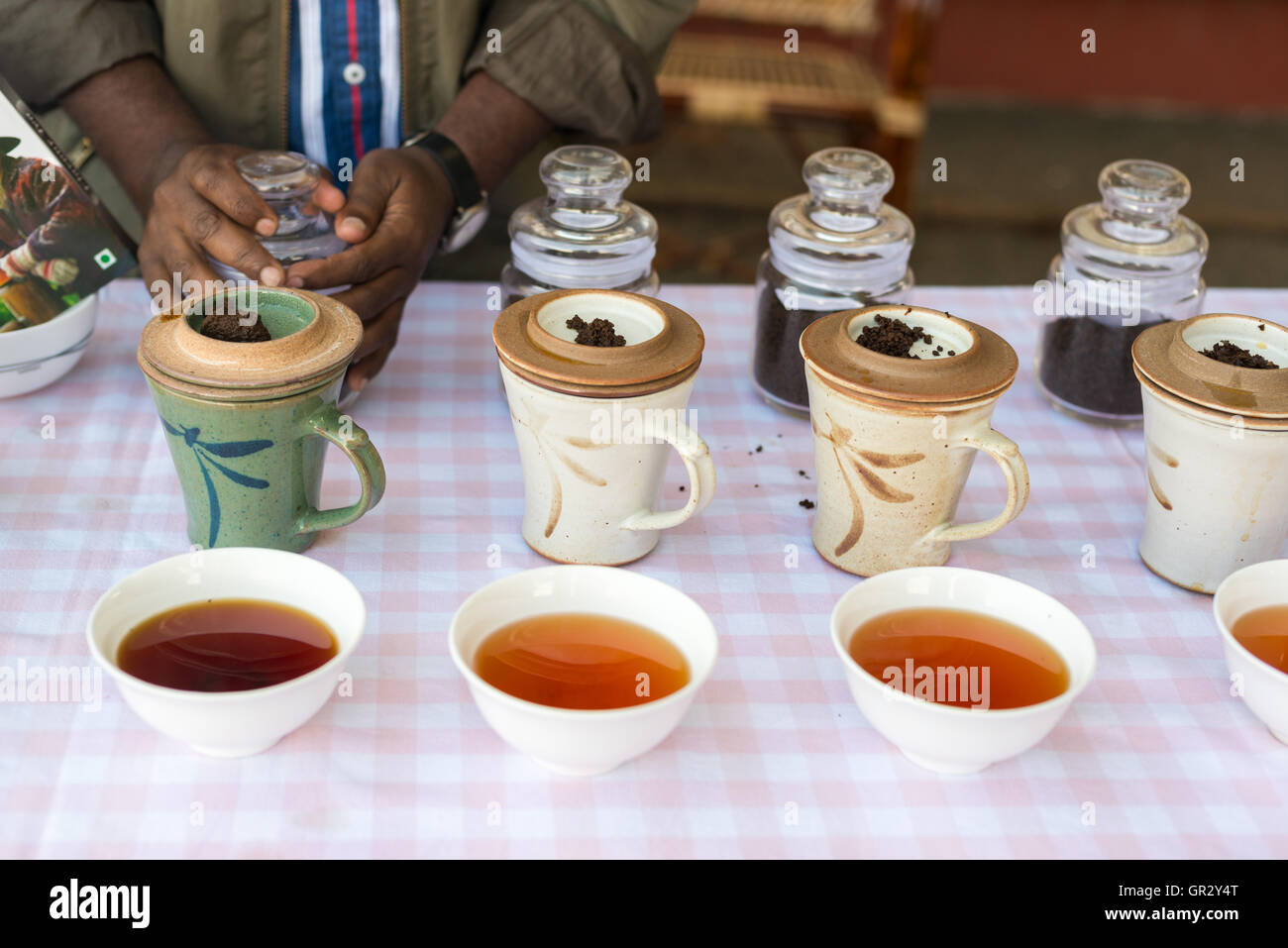 Tea tasting hi-res stock photography and images - Alamy