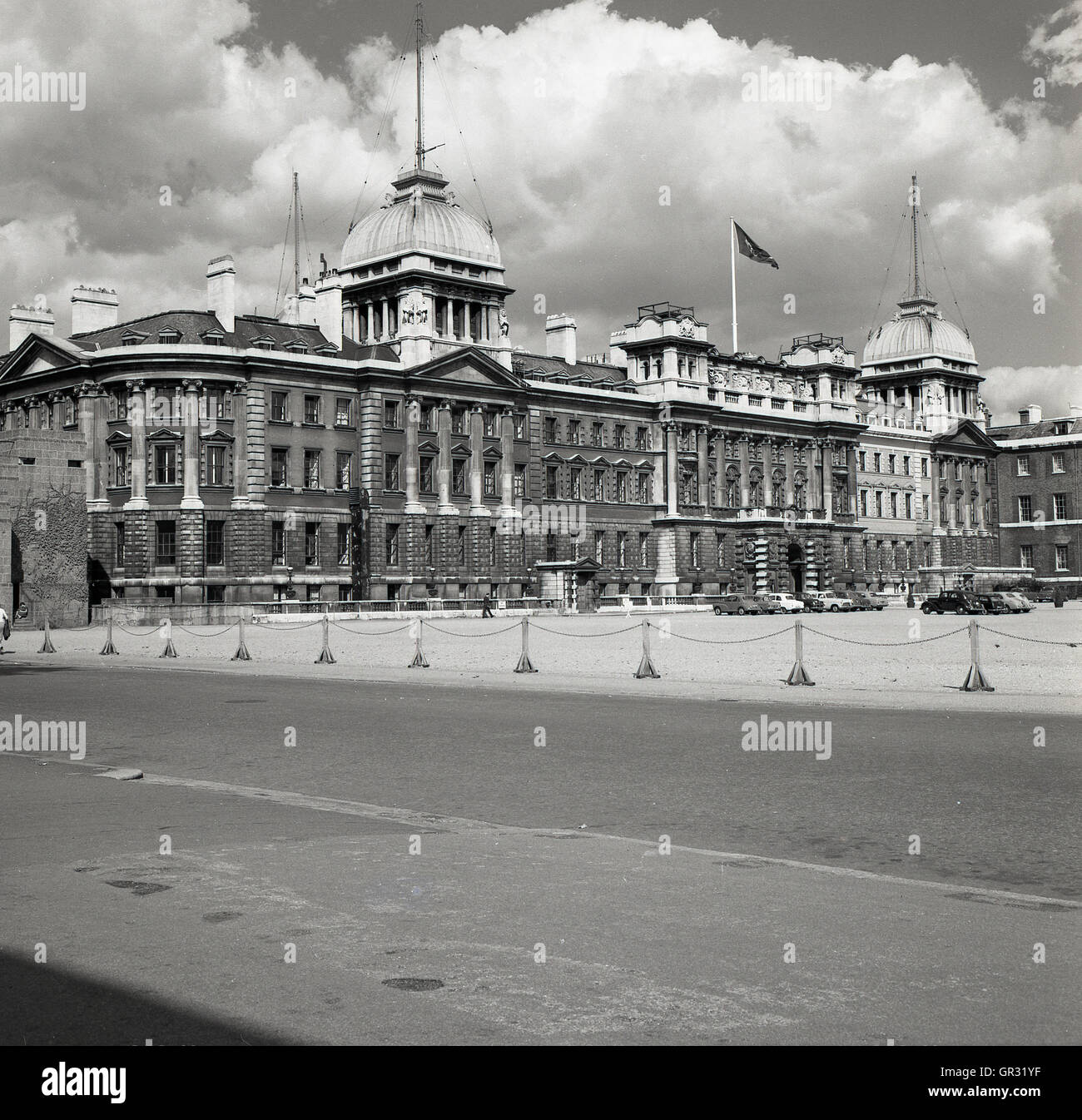 British monarchs hi-res stock photography and images - Alamy