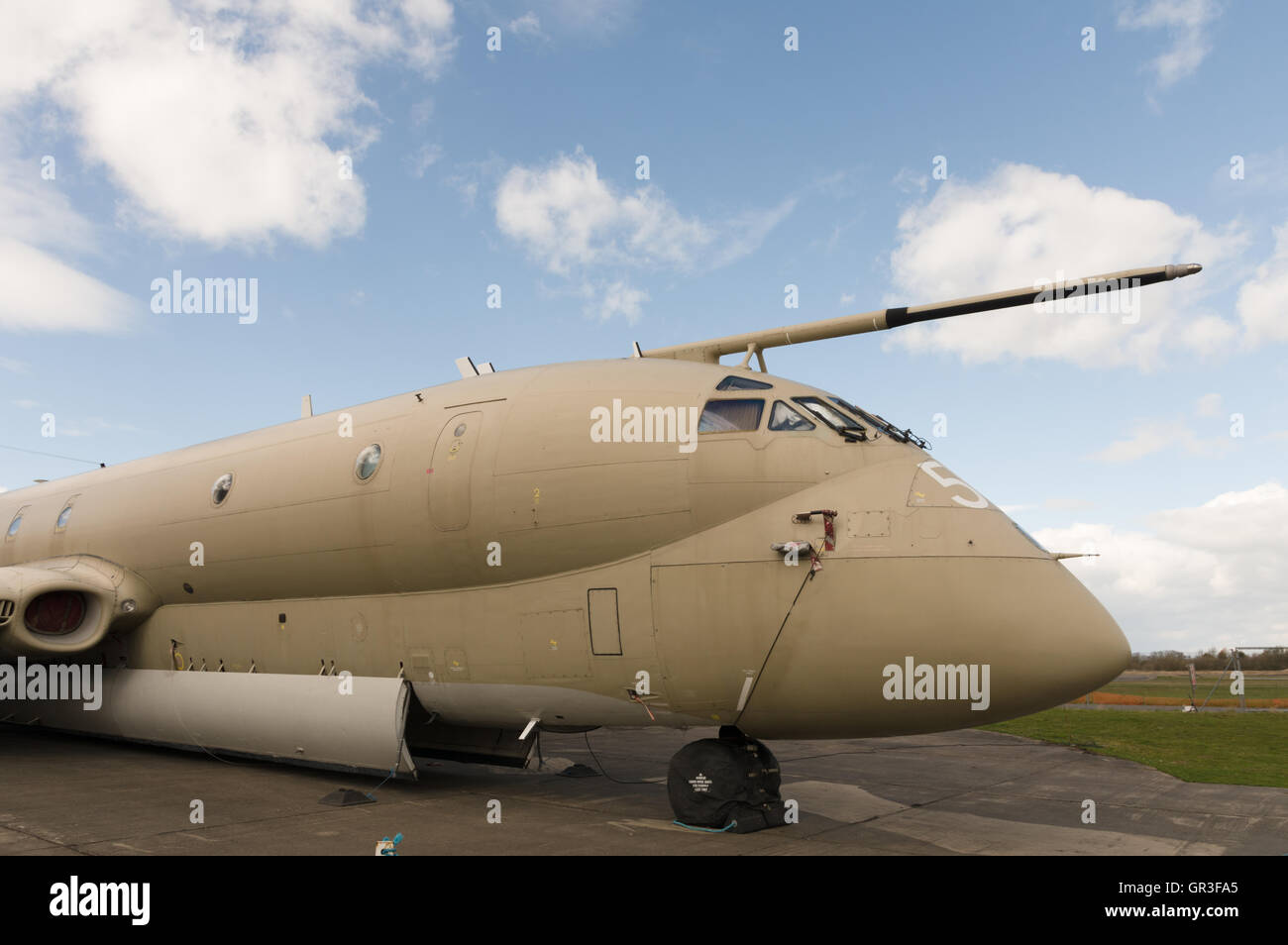 Hawker siddeley nimrod hi-res stock photography and images - Alamy