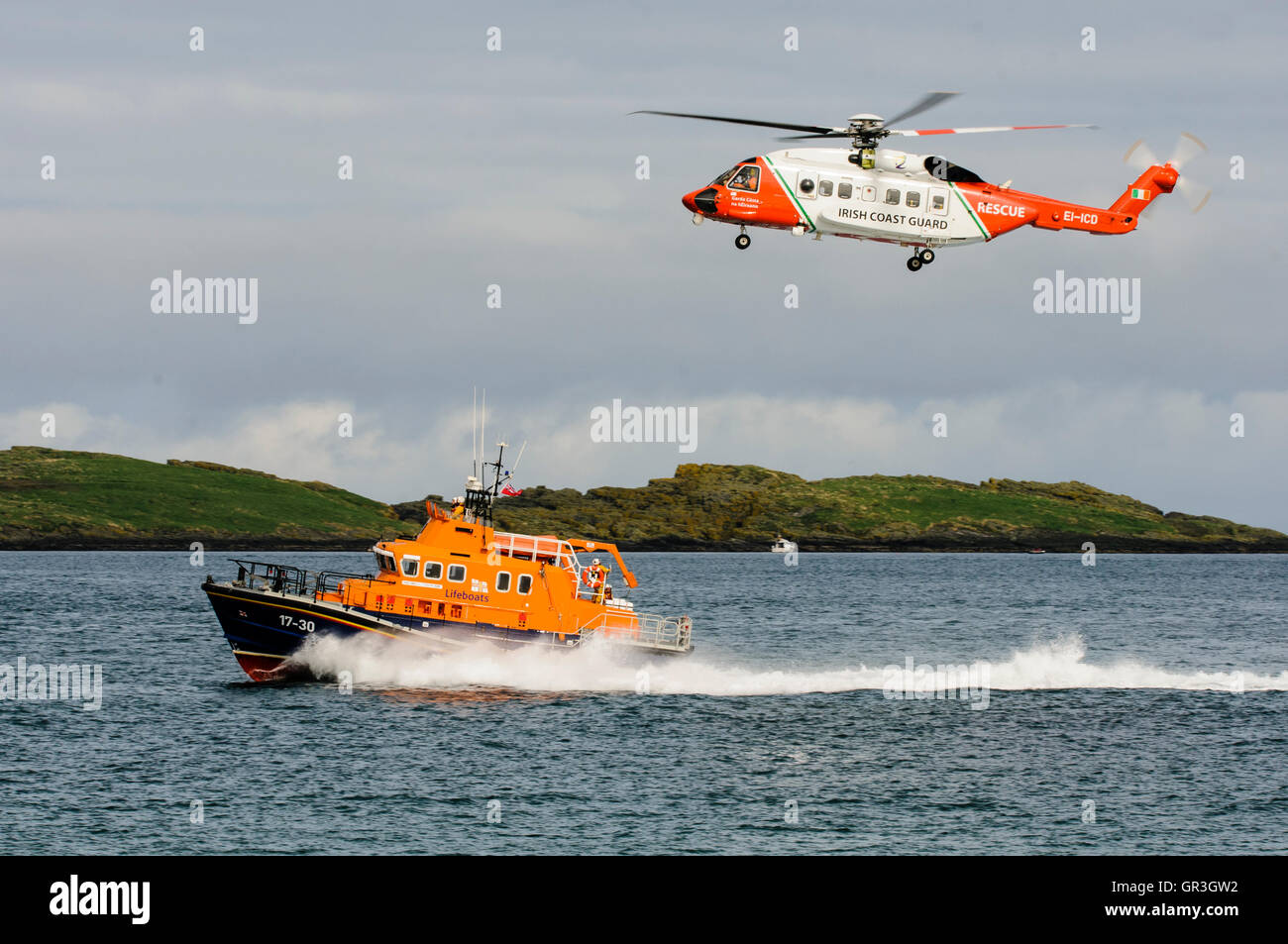 Portrush lifeboat hi-res stock photography and images - Alamy
