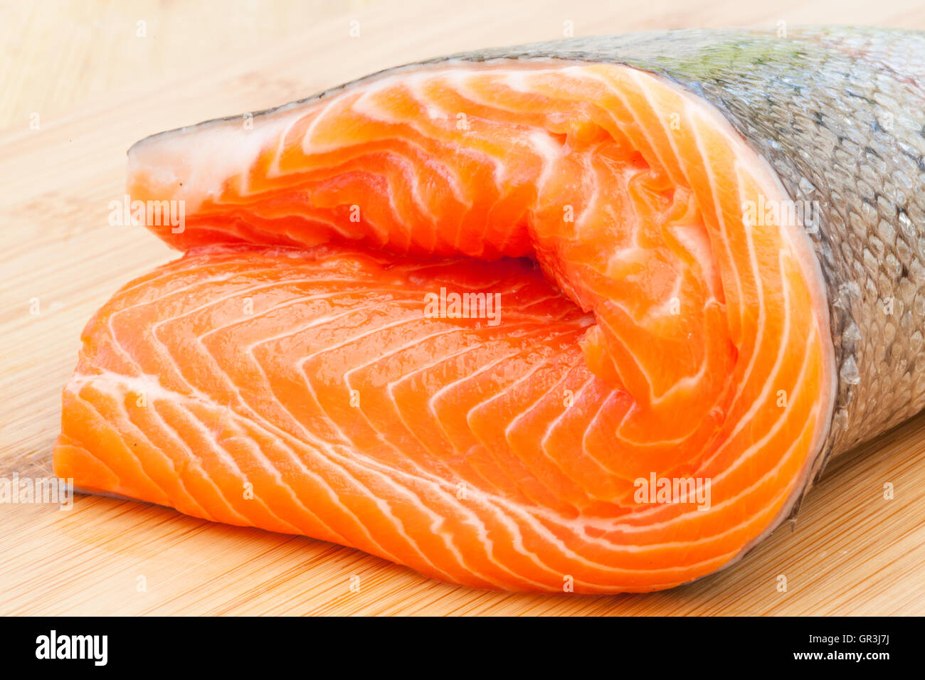 Whole salmon fillet hi-res stock photography and images - Alamy