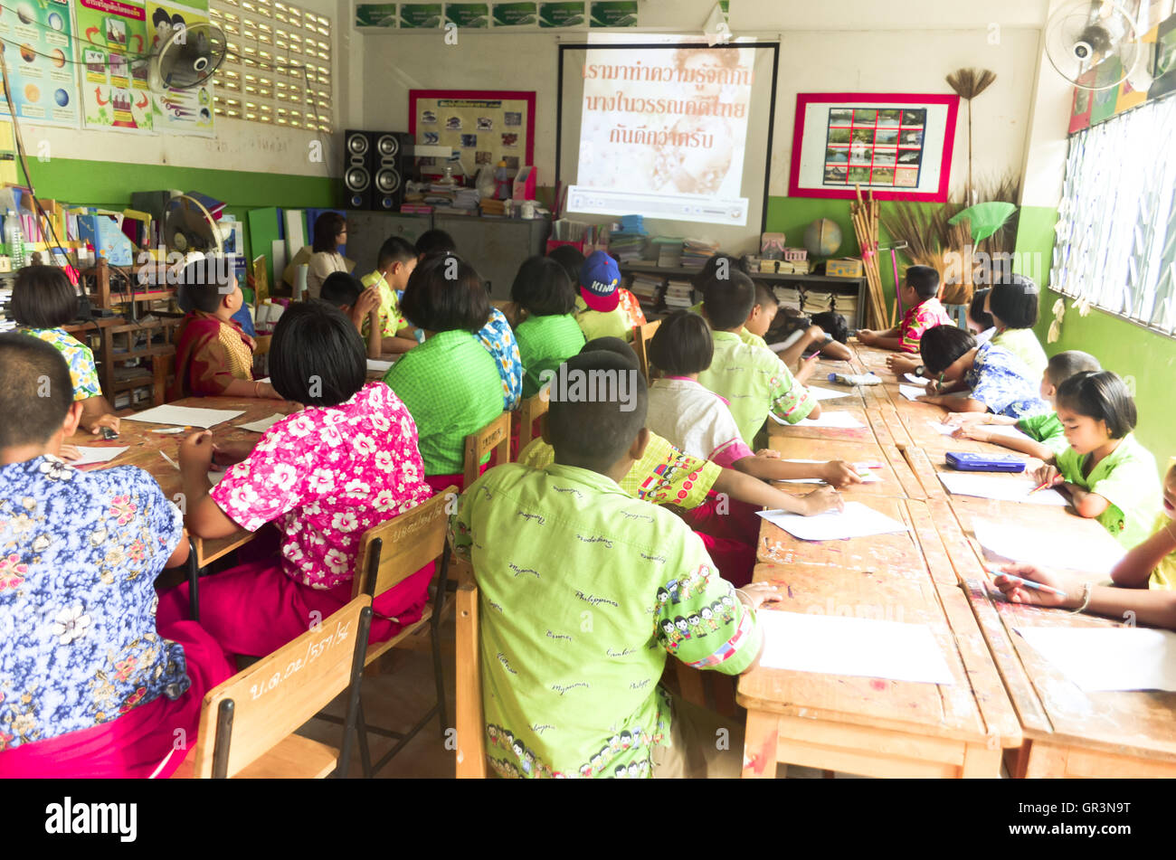 Preschool classroom activities hi-res stock photography and images - Alamy