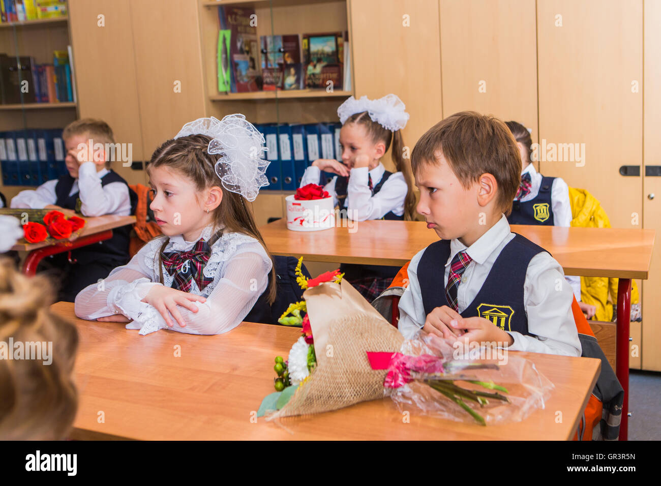 Russian schoolgirl in uniform first hi-res stock photography and images ...